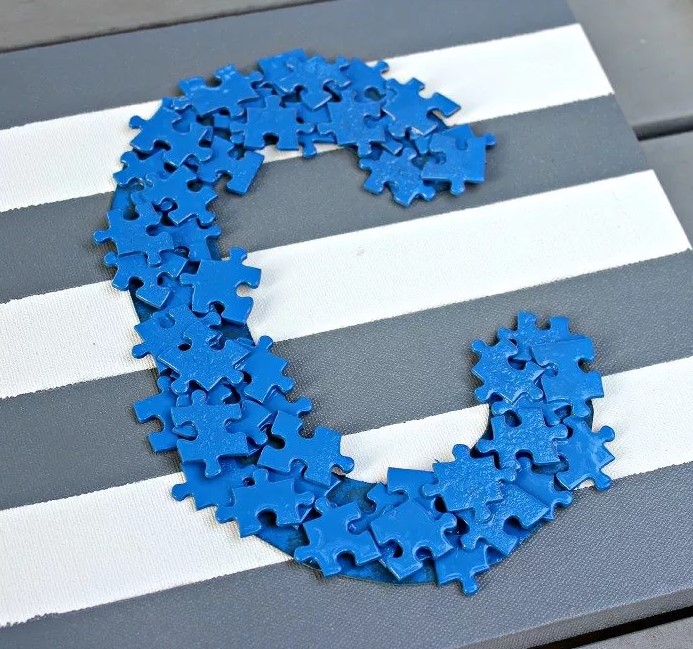 Adult/Teen Take-and-Make Craft: Puzzle Piece Initial Art - Friday ...